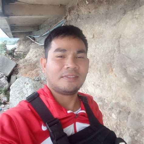 Galit Ata Tong Kusinnerong To Sa Mga Kakain Ng Luto Nya😅 Reactionvideo Katambay Jhuns Mix Vlogs