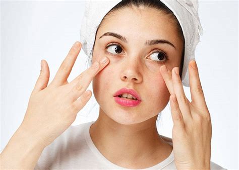 درمان نازک شدن پوست دور چشم علت راه حل