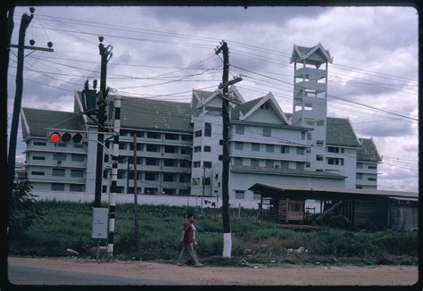 ພາບຈາກອະດີດ ພາບຈາກອະດີດ Added A New Photo