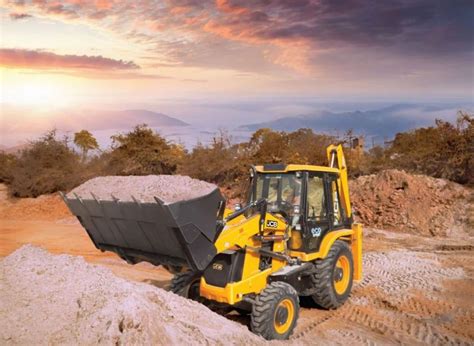 Jcb 3dx Plus Backhoe Loader 55 Kw At ₹ 3450000 In Varanasi Id 2854250251230