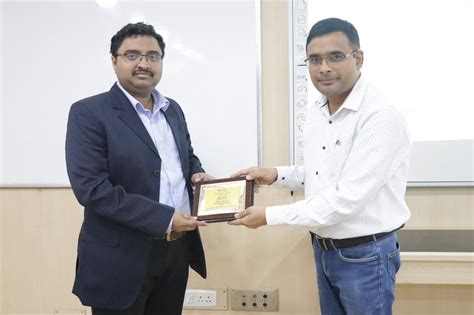 Shravana Musunuri On Linkedin It Was A Pleasure Chairing A Session And Delivering Guest Lecture