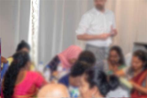 පාසල් ගුරුවරුන්ට ලිංගික අධ්‍යාපන පුහුණුවක් ගගන