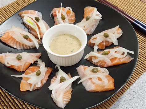 연어회 소스 홀스래디쉬소스 양파초절임 만들기