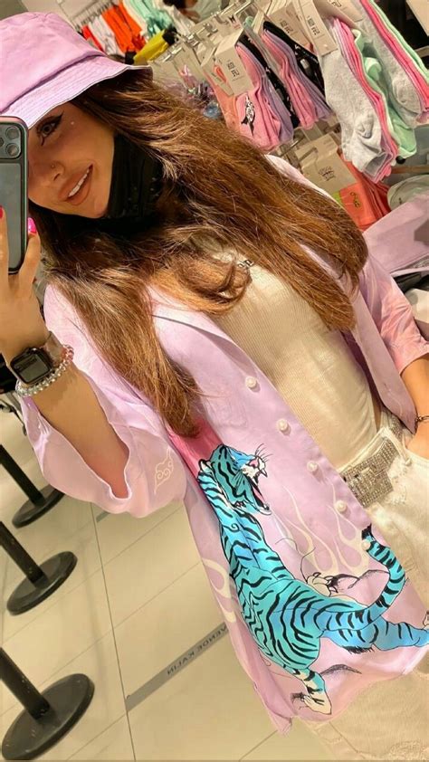 new story nika in 2022 | Girls fashion clothes, Girl fashion, Fabric ...