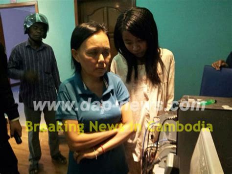 កម្លាំងសមត្ថកិច្ច ឃាត់ខ្លួនជន ចែកចាយ និងប្រើប្រាស់ គ្រឿងញៀន ក្នុងផ្ទះសំណាក់ ច័ន្ទមានលាភ Khmerload