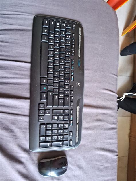 Logitec Keyboard Mouse Computers And Tech Parts And Accessories