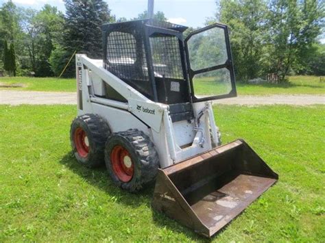 Bobcat 825 Lambrecht Auction Inc