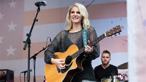 Runaway Junes Jennifer Wayne Engaged To Singer Songwriter Austin Moody