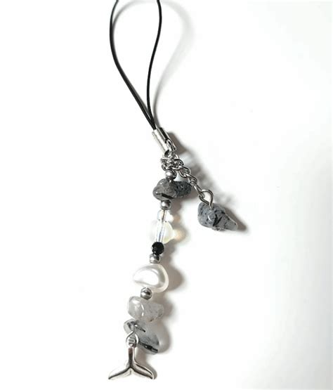 1 1할인 행운의 고래꼬리 원석 모노톤 핸드폰고리 에어팟 버즈 커플 키링 어버이날선물 에이블리