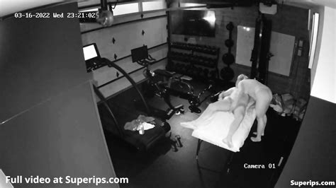 Ipcam Rich British Man Gets A Sex Massage Rich A Eporner