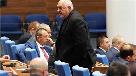 Асен Василев е истински фокусник 168 Часа