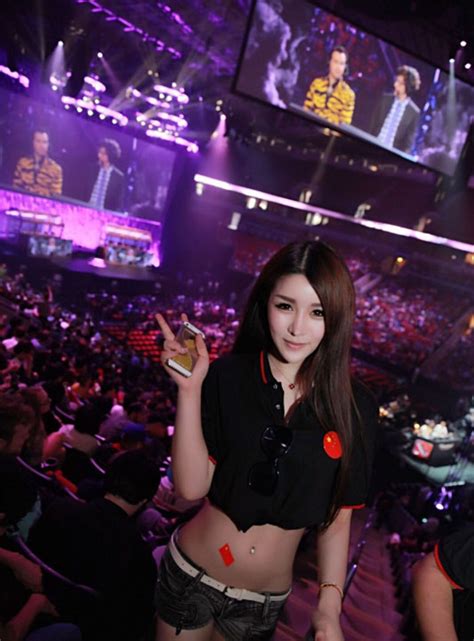 Guo Ting Yu 郭婷瑜 Sexy Model Chinese Sirens