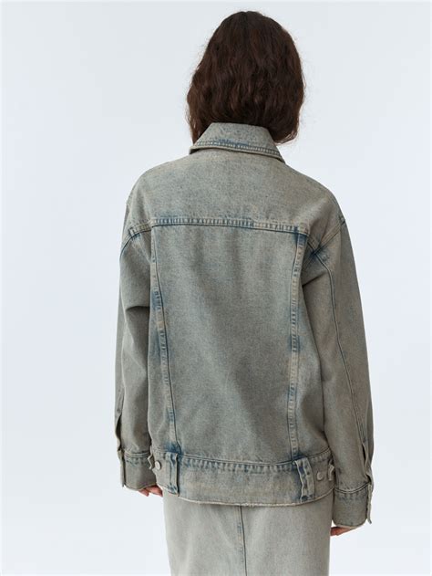 Джинсовая куртка оверсайз цвет светлый индиго артикул 4807011137 купить в интернет магазине