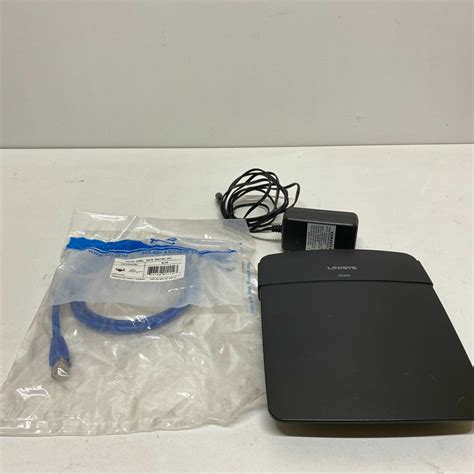 Used Cisco Linksys E1200 V2 10 100 Wireless Router 4 Port W Power CAR6 Cable UBB Threads