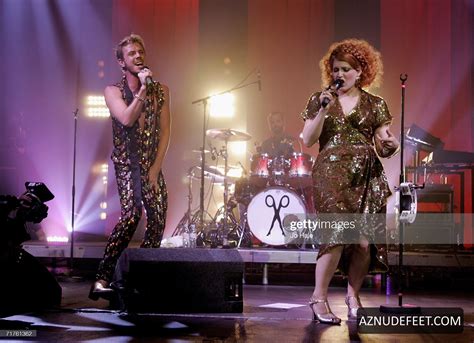 Ana Matronic Feet Aznudefeet