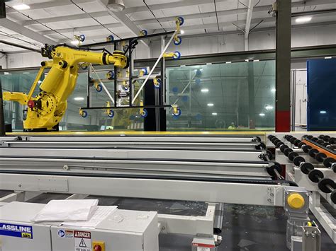 Robot Loading And CNC Cutdown Lines Glassline