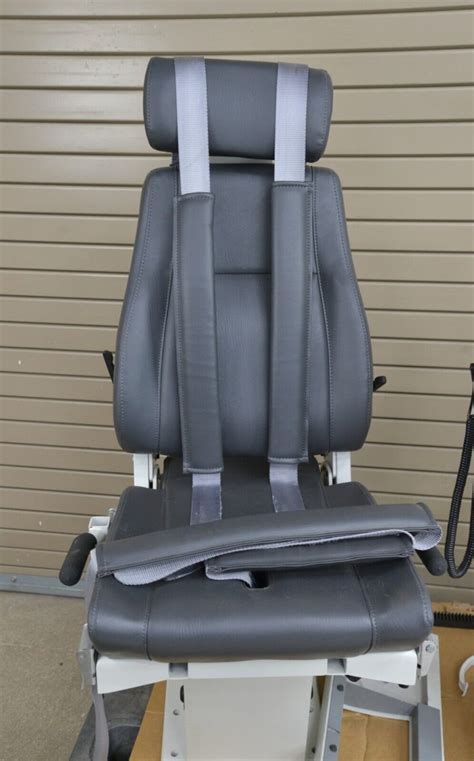 Biodex System 4 Isokinetic Dynamometer 900 860 W Universal Pro Chair