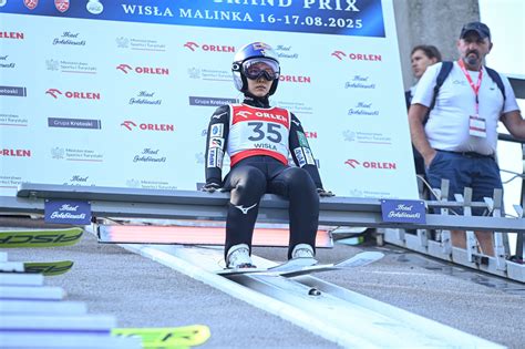 Uciekli Katu Spod Topora Japońskie Skoki Wracają Do życia