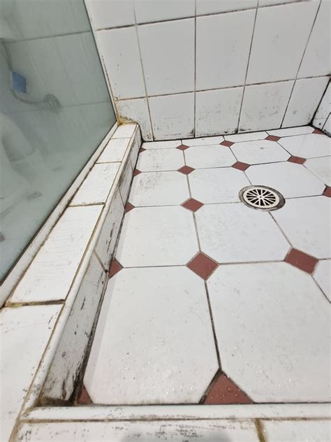 Tile Regrouting Tile Rescue