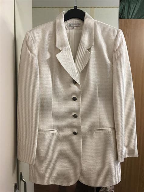 Жакет — ціна 400 грн у каталозі Піджаки і жакети Купити жіночі речі за доступною ціною на Шафі