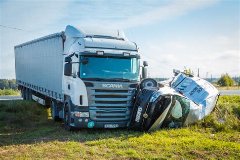 Reasons To Hire A Truck Accident Attorney Excelsior Hong Kong