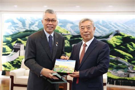 Sg Courts On Linkedin Justice Steven Chong Met With Justice Yang