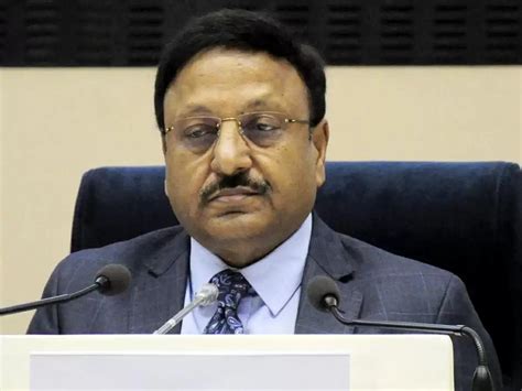 Social Media Platforms Must Flag Fake News Cec Pune Times Mirror