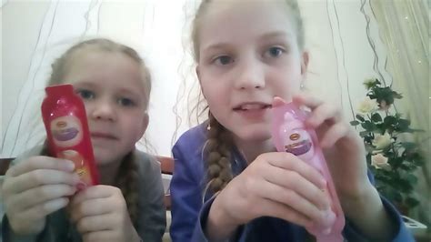 пробую сладости с сестрой Youtube