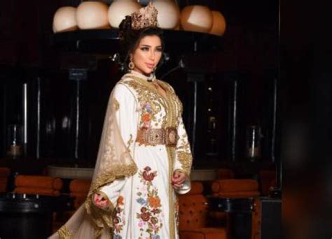 شاهد دنيا بطمة توجه رسالة غامضة لطليقها