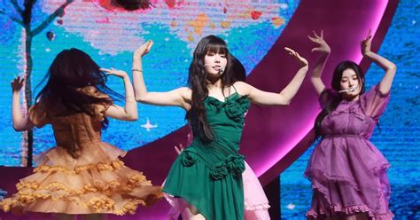 피프티피프티 완벽한 컴백 무대 ★포토