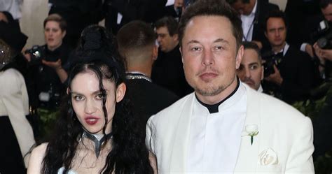 New Elon Musk Book Details ‘test He Gave Grimes When They Began Dating Huffpost Entertainment