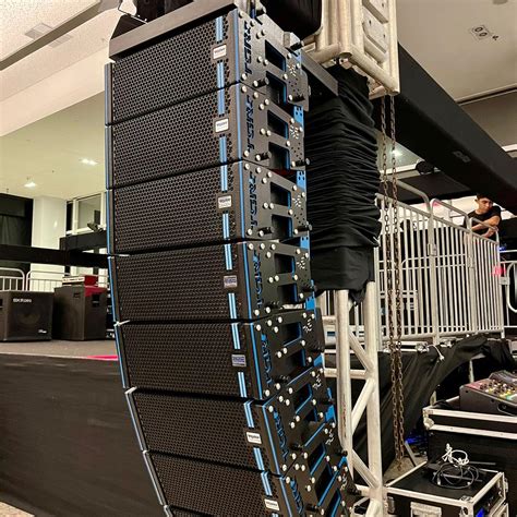 Line Array Ativa Taigar System LS AUDIO PRO Mesa De Som Soundcraft Caixa Ativa Line Array