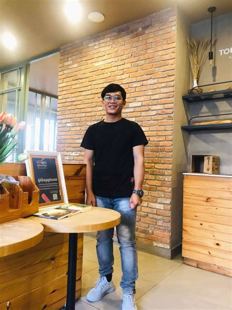 អ្នកនិពន្ធវ័យក្មេង ១០ រូប ប្រមូលផ្ដុំគ្នាបញ្ចេញស្នាដៃក្នុងក្រុម “ឥន្ទ្រីយ៍” Meysansotheary