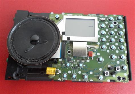 Sony Multiband World Receiver Radio Padskopol