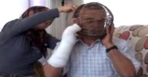 Head Cage