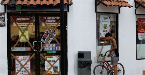 Dos Muertos En México Tras Paso De Tormenta Roslyn Que Deja Fuertes