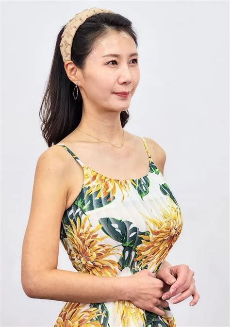ボードeyecandyのピン 女性 かっこいい女 美しいセレブ