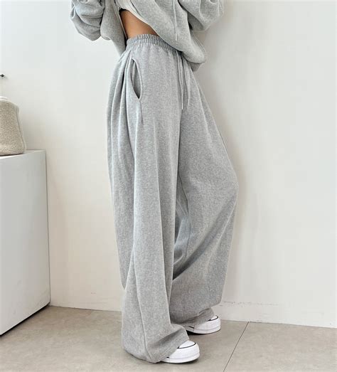 레이디무브 사이드 힙 핀턱 양기모 와이드 롱 팬츠 4color