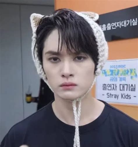 Lee Know Sloppy Blowjob At The Party