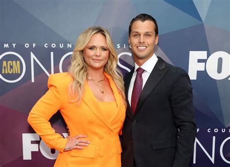 Miranda Lambert Acm 2022 Dress