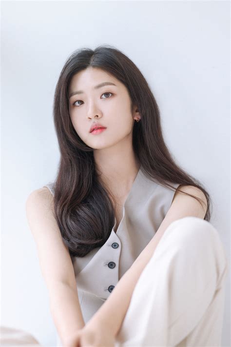 Profil Dan Biodata Park Se Hyun Lengkap Agama Umur Pacar Dan Ig Bulatin