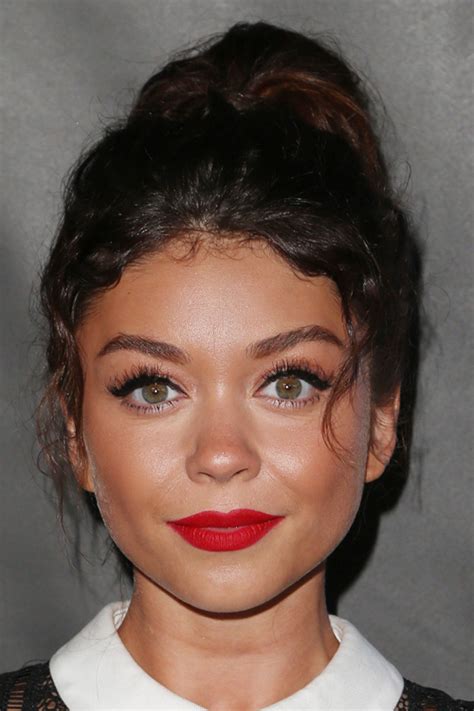 Sarah Hylands Hairstyles And Hair Colors Steal Her Style Page 2