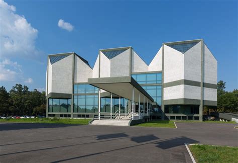 Contemporary Art Museum In Belgrade New Belgrade Belgrade