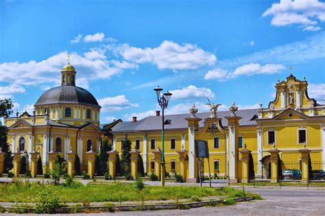 Шахтарський край Шептицький і Сокаль