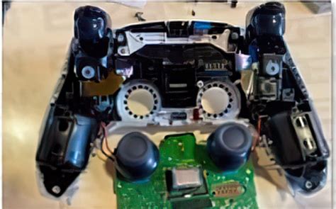 The Most Up Close Ps5 Controller Images Yet Show Previously Unseen