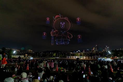 Line Friends 엄청 귀여운 할로윈 선물이 기다린다고 지금 바로 Line Friends 스페셜 모바일 페이지에서