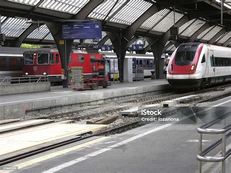 열차 In Sbb 관측소 취리히 스위스 기차에 대한 스톡 사진 및 기타 이미지 기차 스위스 역 Istock