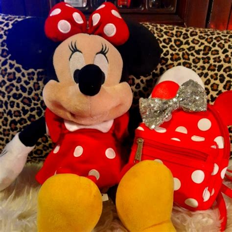 Disney Bags Disney Minnie Mouse Bag With Minnie Mouse Stuffed