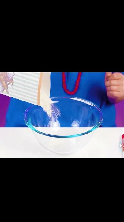 бабушка делает тесто Youtube