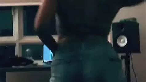 Awek Tunjuk Tetek Blond Sex Hd Porn Video Fe Xhamster Xhamster